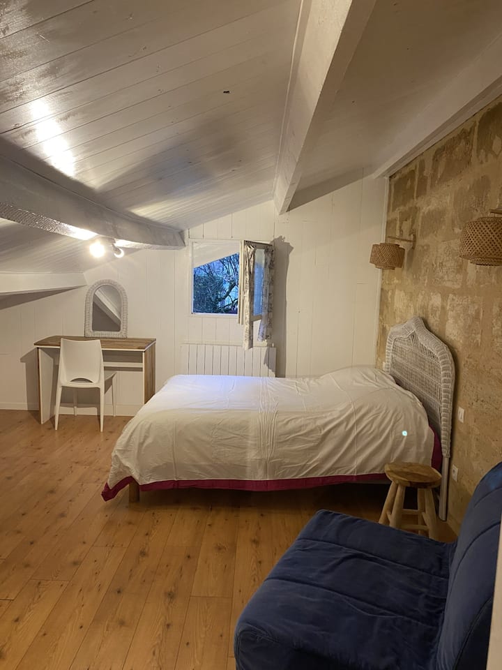 Studio Indépendant Avec Charme De L'ancien - Pessac