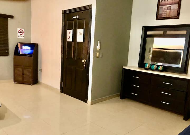 Habitación Privada Con Jacuzzi En H. Matamoros #1 - Brownsville