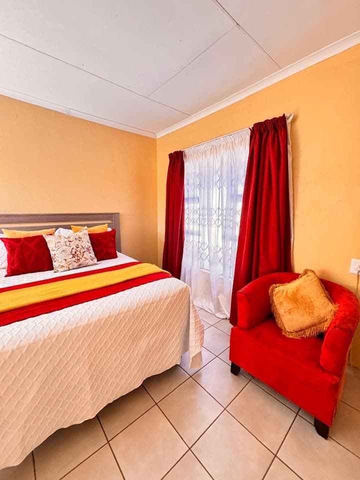 Bachelor Suite 3 @ 135 Gardenia Street, Florapark - Polokwane