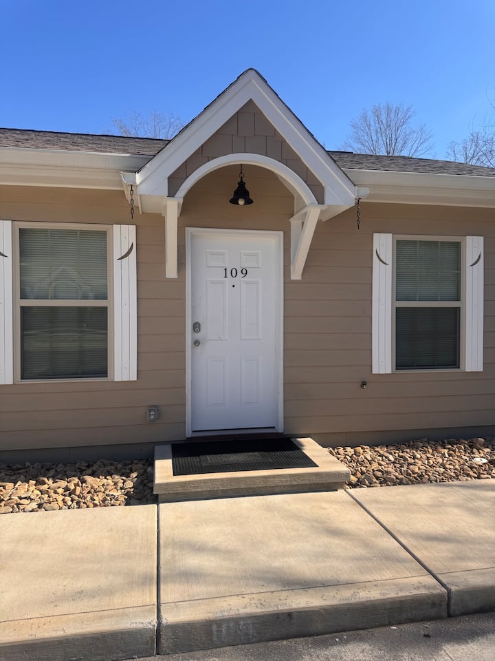 The Charleston Cottage 109 - Charleston, TN
