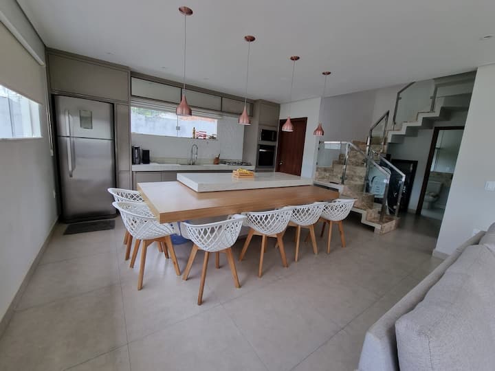 Alto Padrão C/ Banheira E 4 Suítes Em Arraial - Porto Seguro