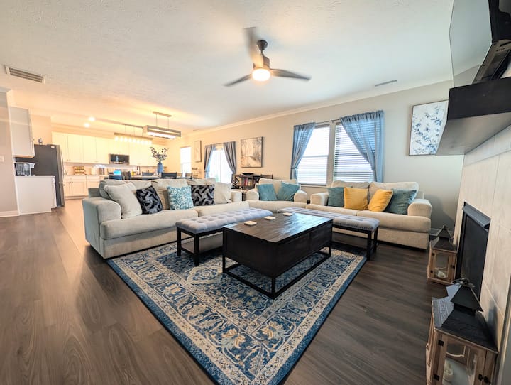 Neat Retreat Ii: 2 En-suites, 3 Kings, Grand Park! - Noblesville, IN