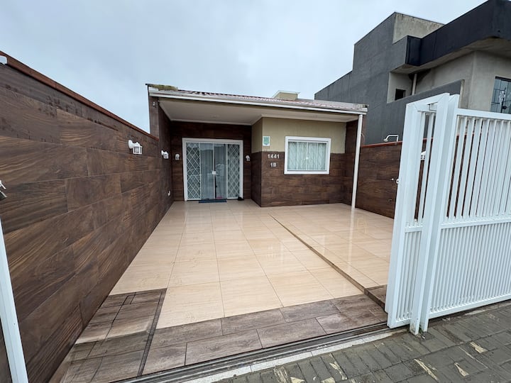 Casa De Praia - Climatizada - Guaratuba Pr - Guaratuba