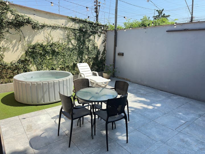 Hidromassagem, Playground, Quintal E Churrasqueira - Goiânia