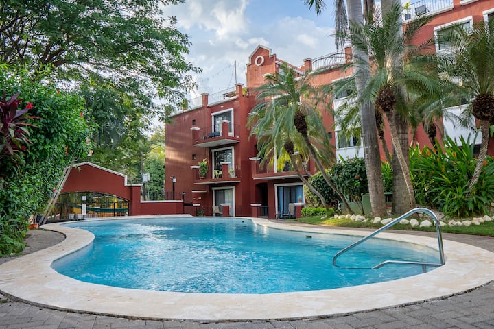 Tamarindo Hidden Gem-2br Condo W/king Bed & Wifi - Tamarindo