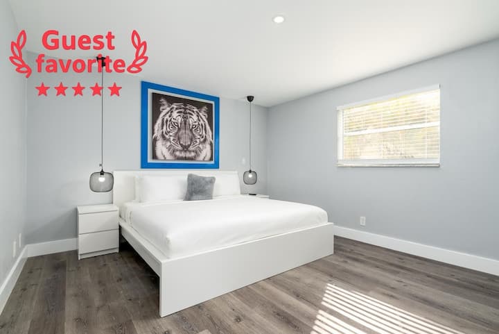 Chic 1br Oasis In Victoria Park: Next To Las Olas - Fort Lauderdale