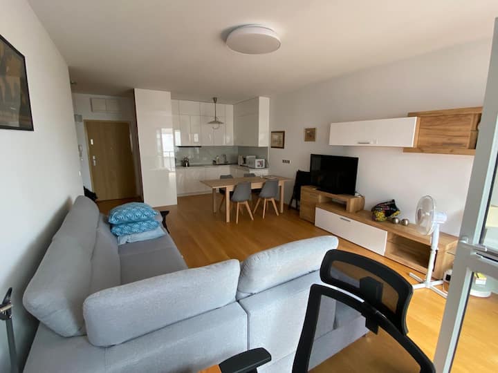 New And Cozy Apartment In ŁóDź - Łódź