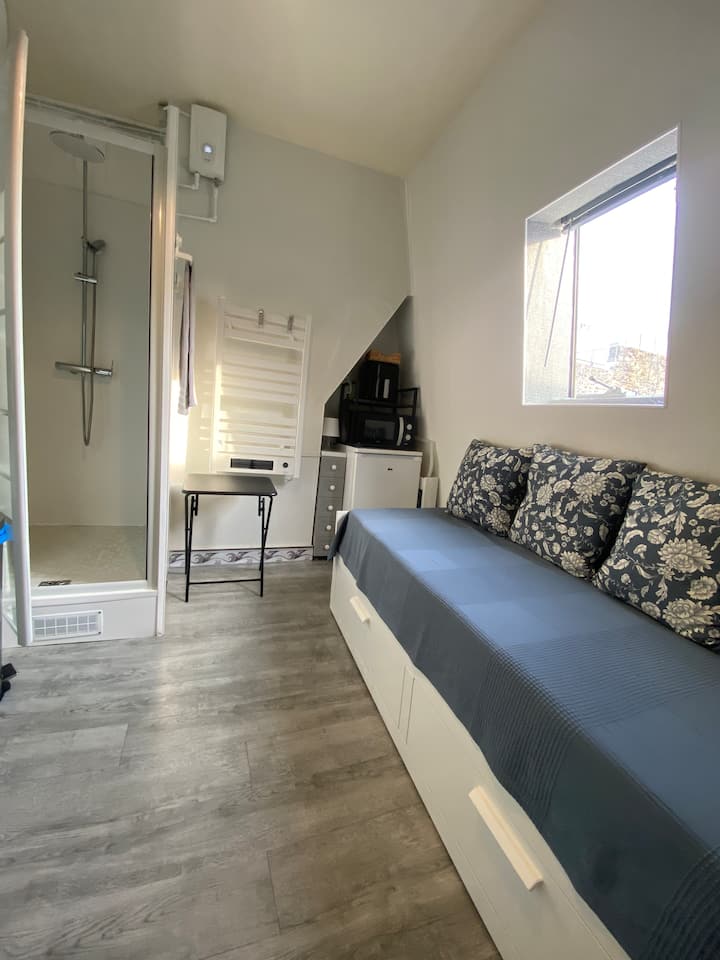 Studette Rénovée à 5 Min De La Gare De L’est. - Le Zénith de Paris