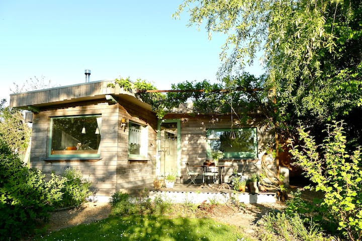 'Meadow & Sweet'; Gezellige Gastenkamer In De Tuin - Flanders