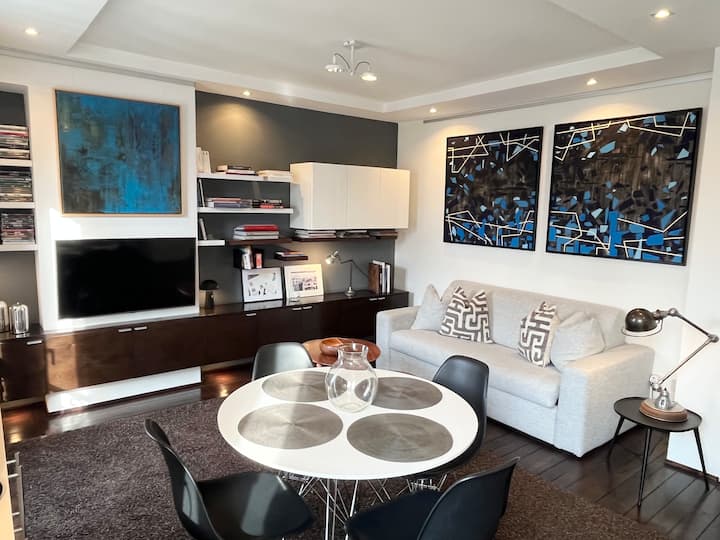 How To Be Parisian Wherever You Are - Paris Gare de Lyon