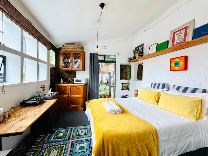 1-bed Garden Cottage - Johannesburg