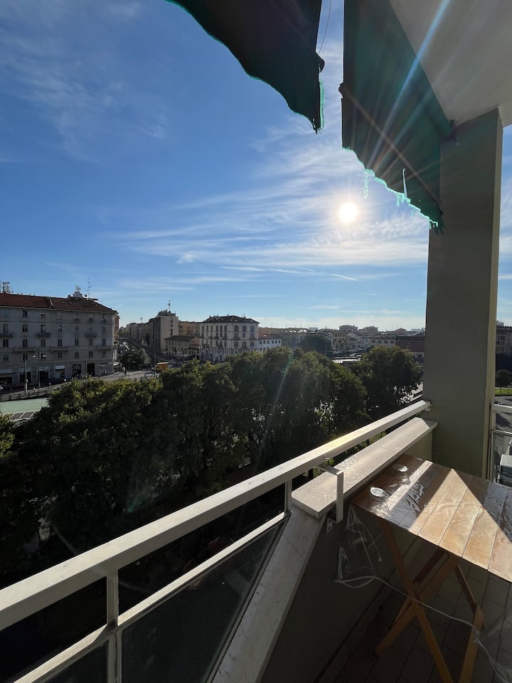 Central And Sunny Apartment - Navigli - Milán