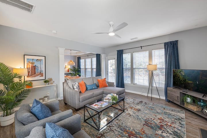 5 Br Home With Arcade Game Room Near Trader Joes - Concord, NC