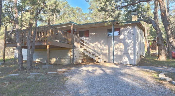 Cozy Home. Deck. Central Heat - Ruidoso, NM