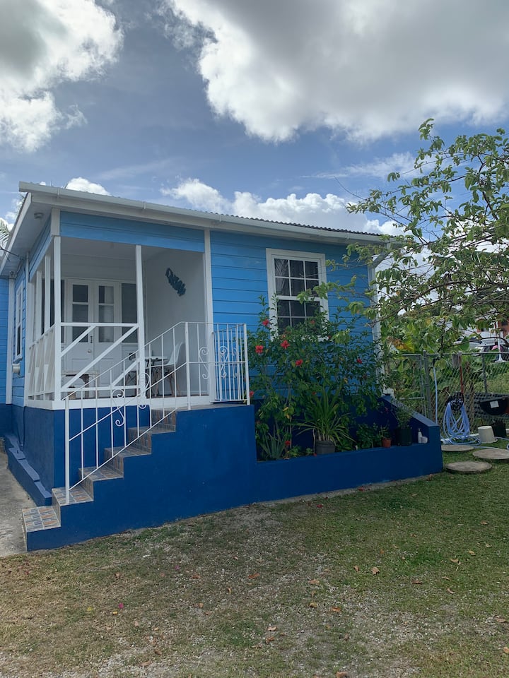 Anya’s Place - Less Than 1 Minute Walk To Beach! - Barbados