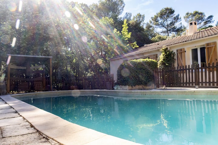 Havre De Paix Avec Piscine Près D'aix - Meyreuil