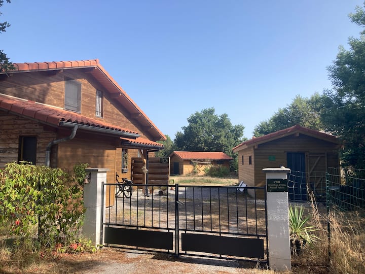Chambres 5 Personnes Et Salle D Eau Privée - Castets