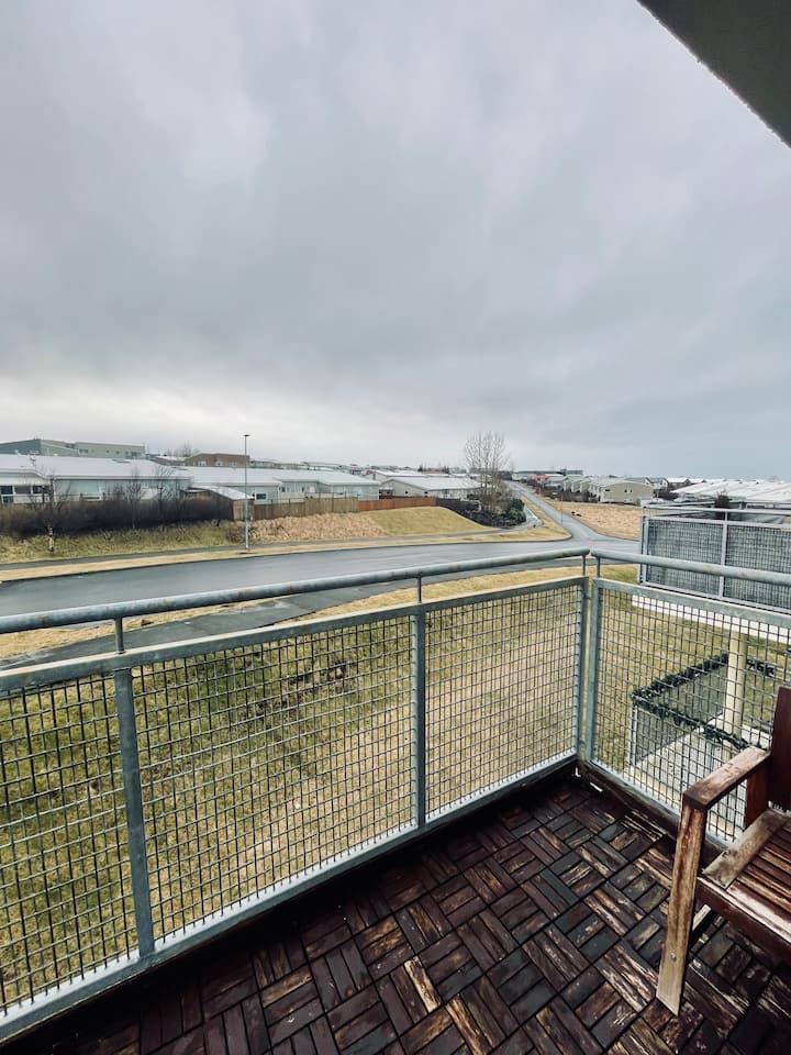 Big Apartment With Free Parking - Islandia
