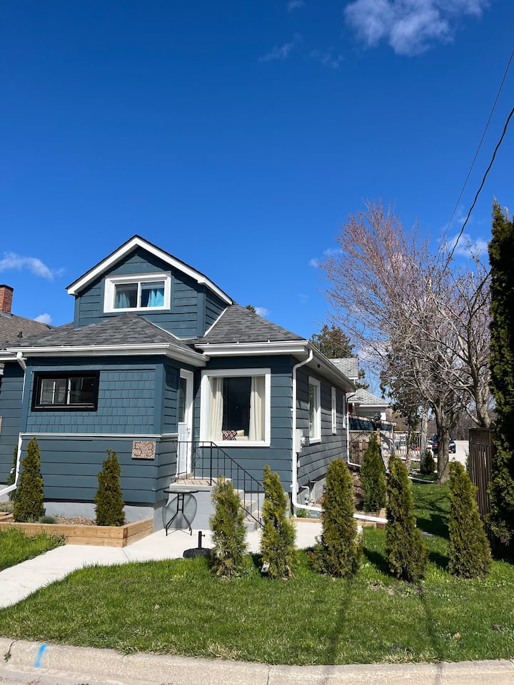 The Little House - Meaford