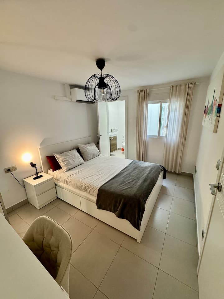 New Cozy Bedroom In Barcelona City Center - Barcelona