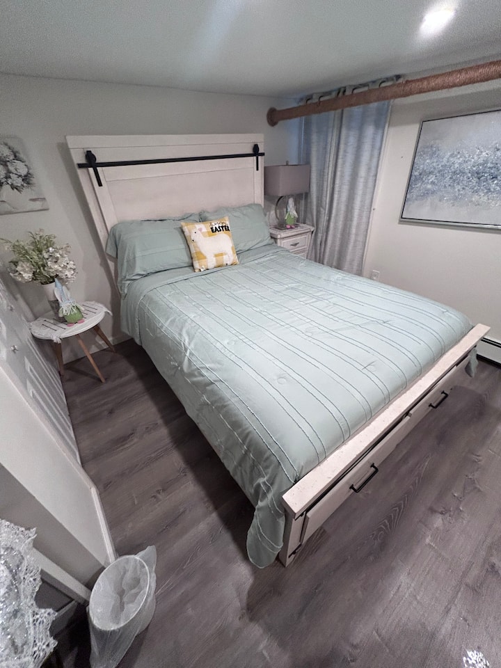 Private 1br Near Nyc | Walk To Train Or Bus - Co-Op City, NY