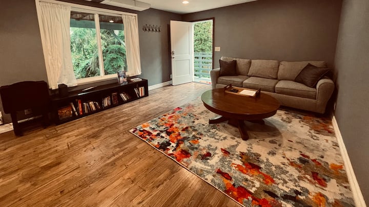 Quintisential Pnw Guest Suite (Pet Friendly) - Seattle, WA