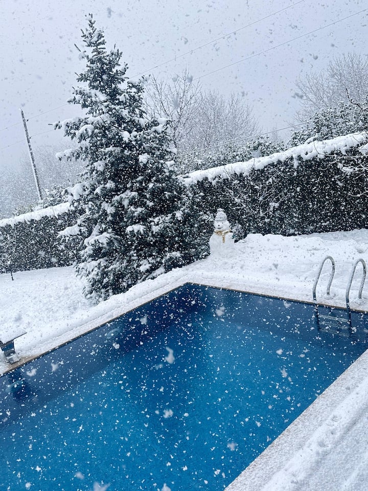 Göl Manzaralı ÖZel Isıtmalı Havuzlu Müstakil Villa - Kartepe