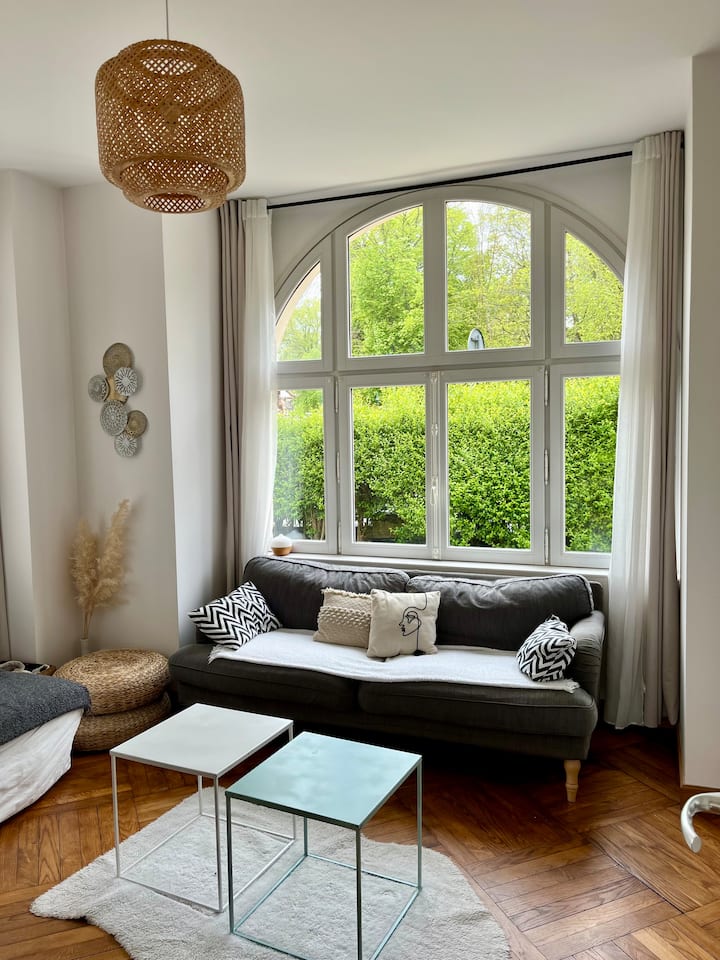 Maison Dans Le Centre Ville De Bayeux Avec Jardin. - Bayeux