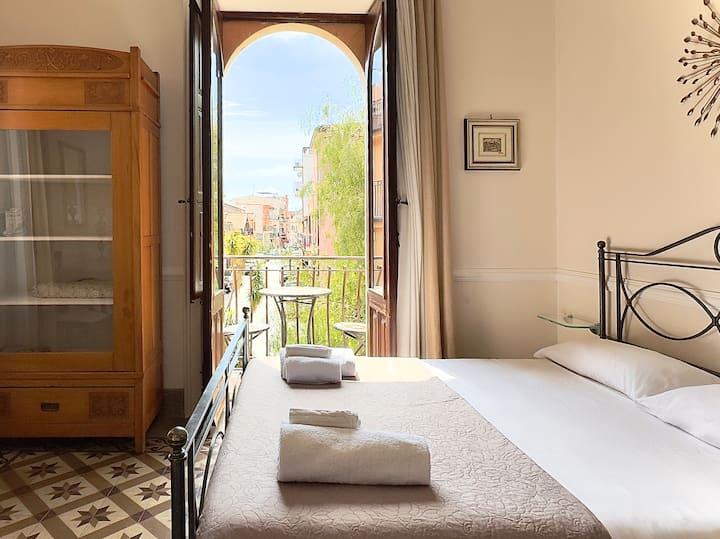 Charming Apartment With Balcony | 50 M To Beach - Giardini-Naxos