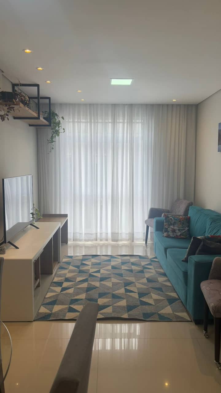 Apartamento Mobiliado No Centro De Florianópolis - Florianópolis