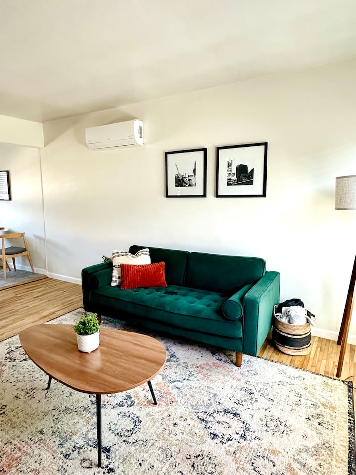 Stylish Apt - Lax/beaches With Garage, Laundry - Hawthorne, CA