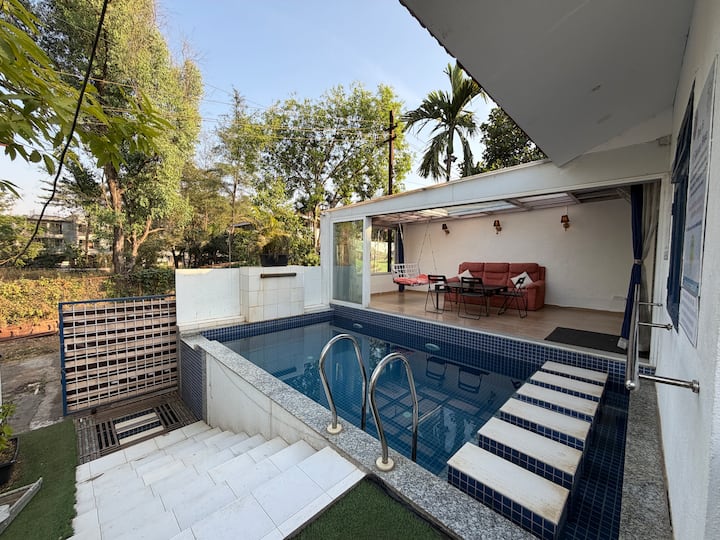 Estrella-2bhk-pool-stargazin-glasroom-elixirhomes - Lonavla