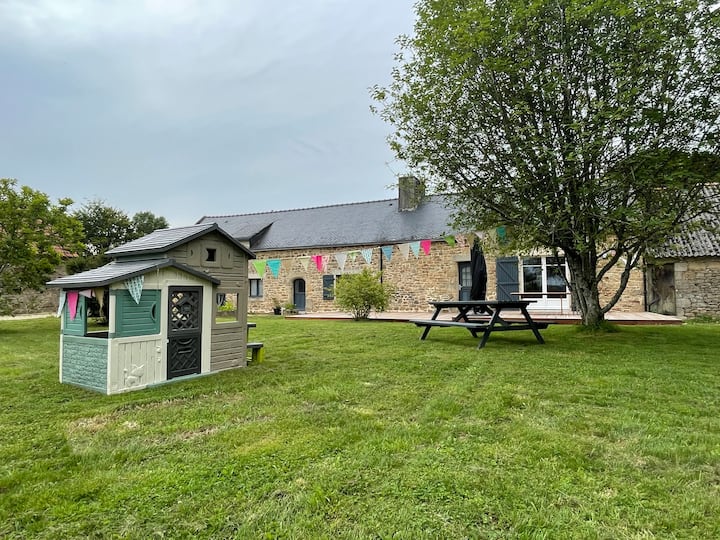 Longère Rénovée à 20 Min Des Plages - Arzano