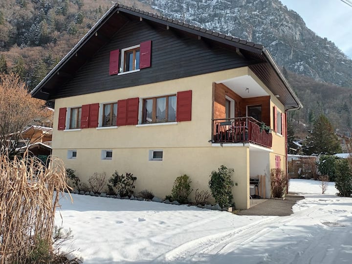 Maison Familiale Spacieuse Et Chaleureuse - La Clusaz