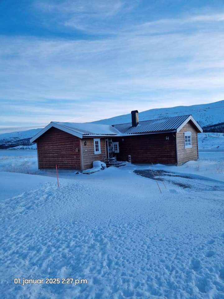 Koseleg Hytte På Kyrkjestølen - Filefjell - Norway