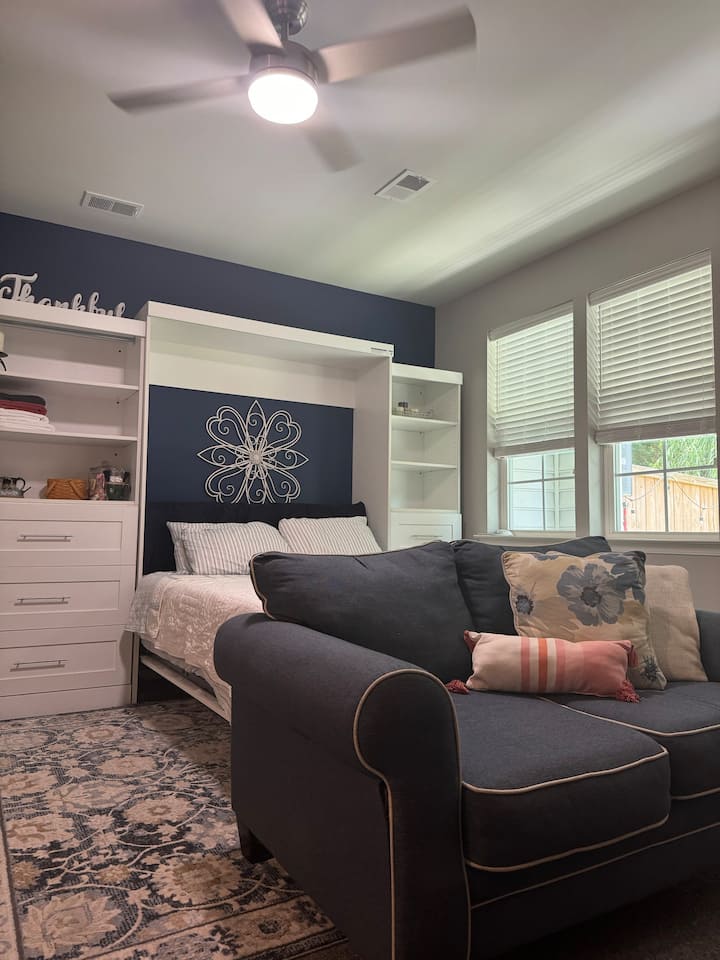 Privacy Suite | Safe, Quiet & Central Location - Charleston, SC