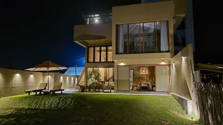 Devilfacevilla. Private Villa With Unique Sea View - Sri Lanka