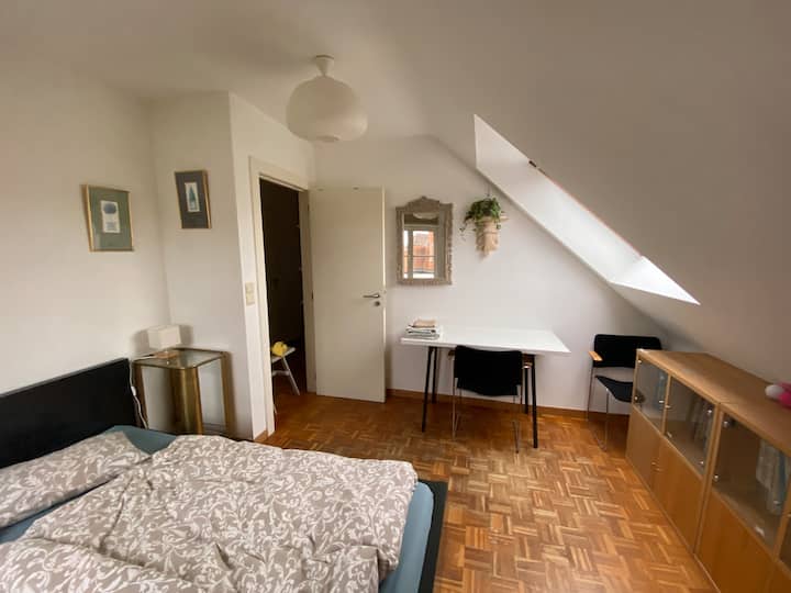 Chambre Dans Logement Avec Jardin Et Sdb Partagés - Wavre