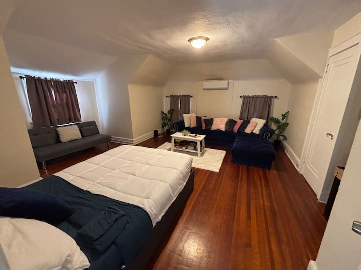 Tina Luxurious Convenient “Hidden Gem” - New Jersey