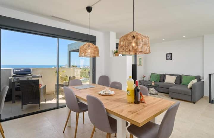 Exclusive Getaway – Ocean View, Spa, Infinity Pool - Spanien