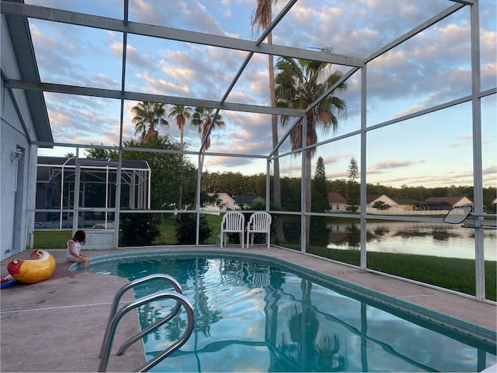 No Cleaning Fee, Pool, Lakeview, Parking, Cozy - Kissimmee, FL