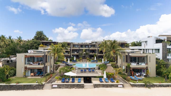 Beach Front Apartment- 2 Bedroom- Serviced - Mauritius