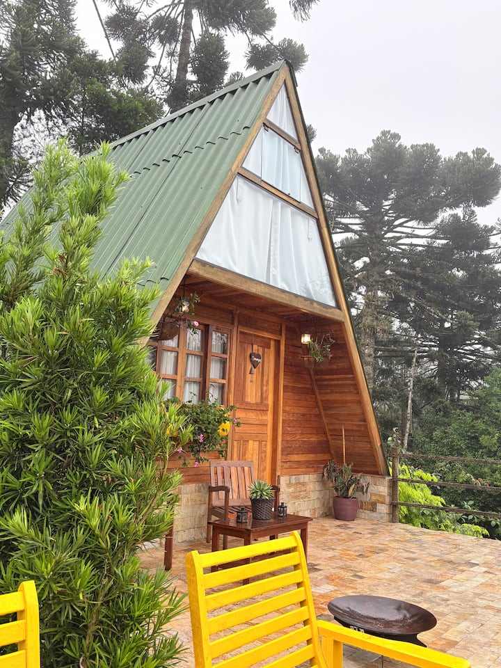 Cabana Romanza - Casa Triacca
5 Min Do Capivari - Campos do Jordão