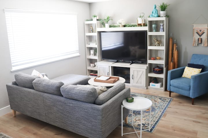 Private Entire Townhome - The Zen Den - Denver