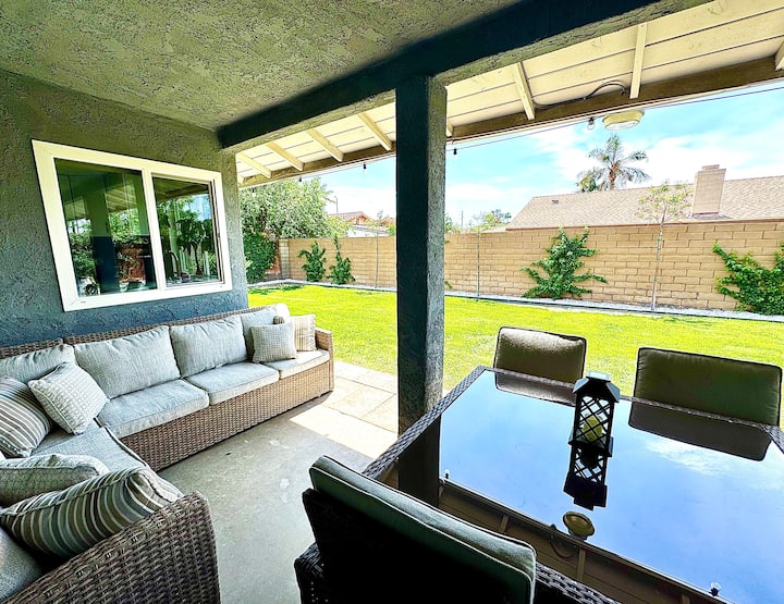 Walk To Coachella, Sleeps 8, 3br + Gym + Backyard - Indio, CA