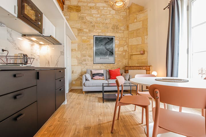 Appartement Avec Cachet En Duplex De 2 Chambres - Le Bouscat
