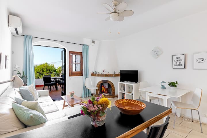 Apartment With Sea View In Capistrano Village - Nerja