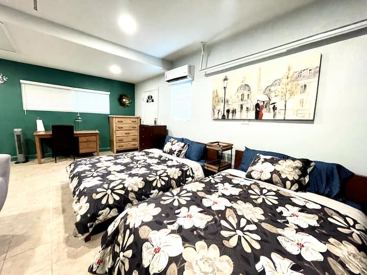 Lg Studio, Safe Area, Shared Kitchen & Laundry - Anaheim