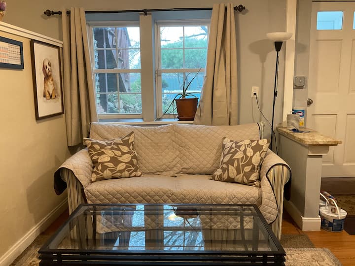 Comfy Cute Lovely 1 Br 1 Bed Apt W/private Access. - Boston Marathon