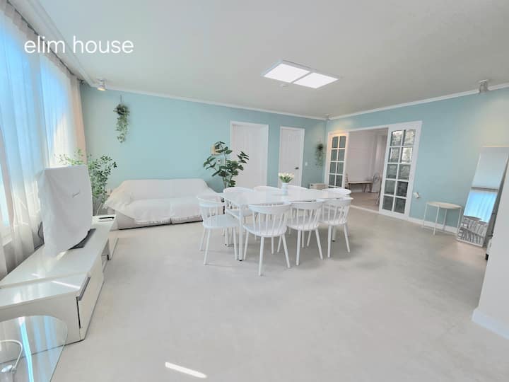 집처럼 편안한 숙소/방3개/욕실2개/침대3개/바베큐/ 취사가능 / 안산 한양대 /단체 숙소 - South Korea